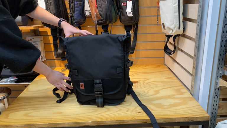 CHROMEの大人気「WARSAW」シリーズに新作登場！「WARSAW SMALL」をご紹介！ - FITTWO(フィットツー) 上野の ...