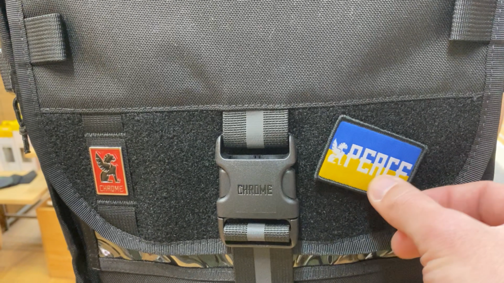 CHROMEの大人気「WARSAW」シリーズに新作登場！「WARSAW SMALL」をご紹介！ - FITTWO(フィットツー) 上野の ...